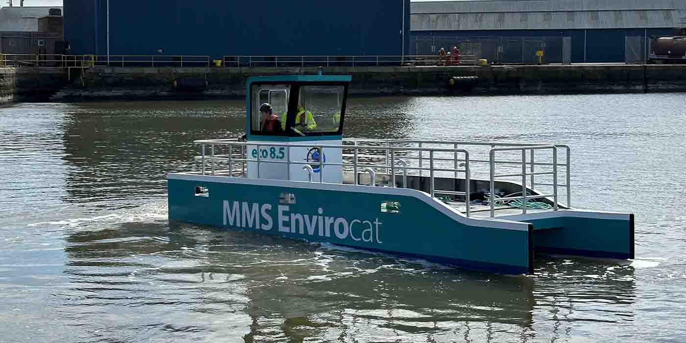 This efficient electric boat will cleanup pollution in canals and ...
