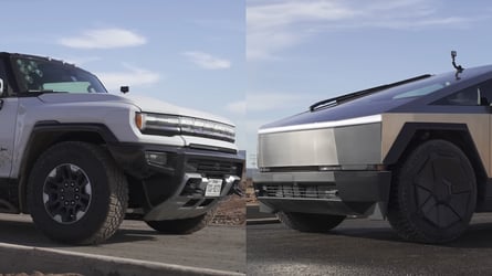 See A Tri-Motor Tesla Cybertruck Leave A Tri-Motor GMC Hummer EV In The ...