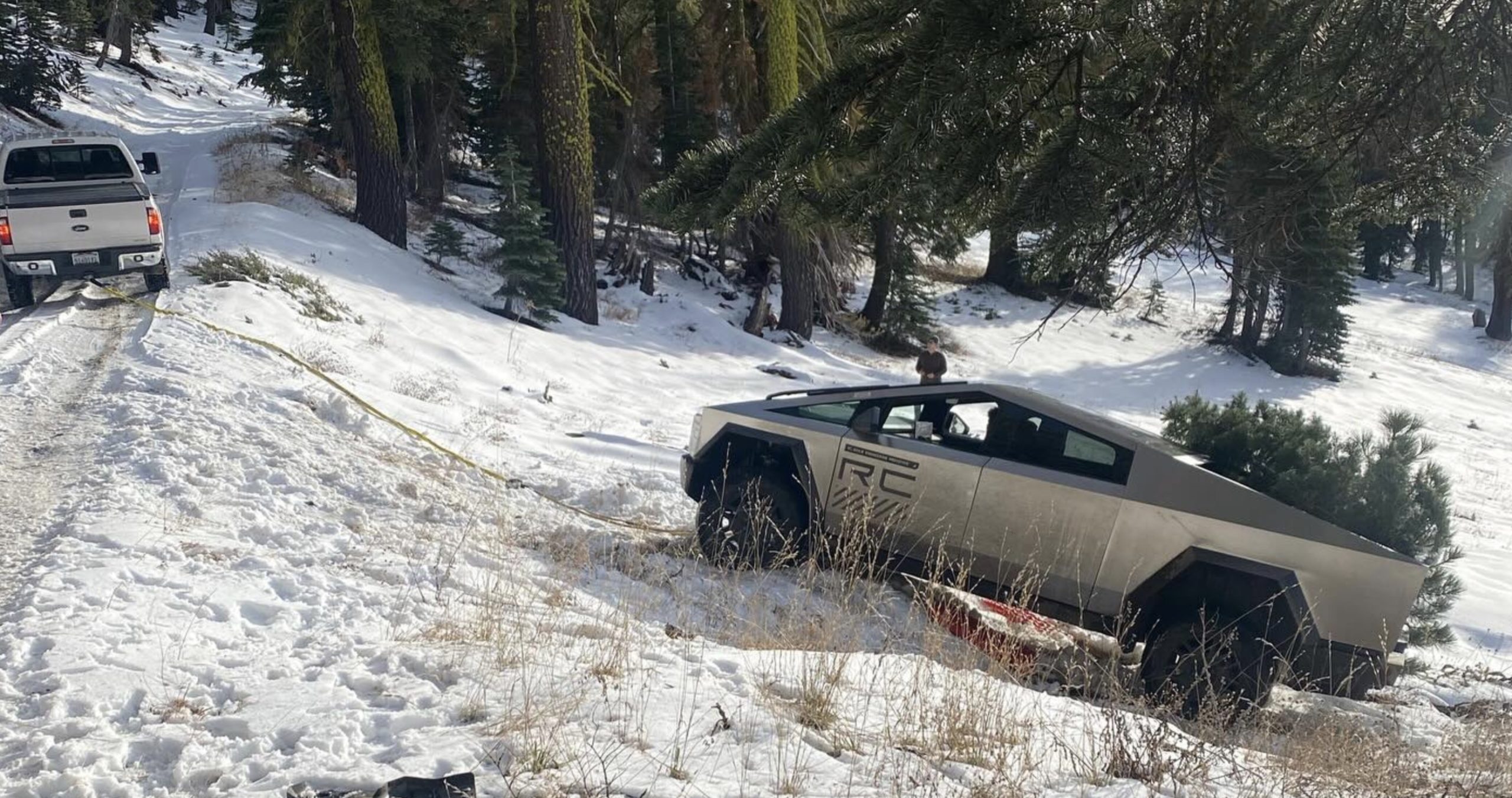 Tesla Cybertruck had to be rescued after falling off an off-road trail ...