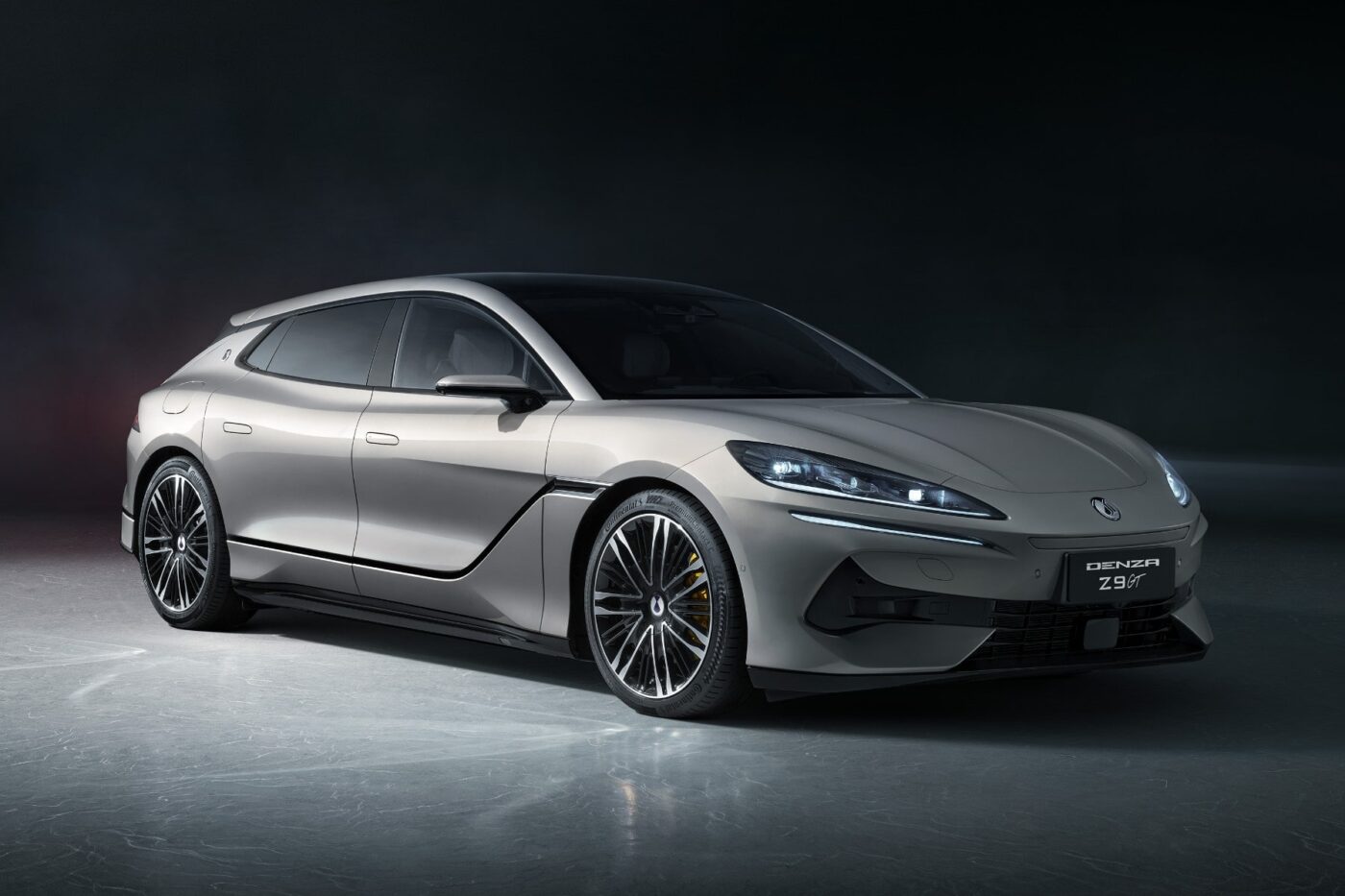 BYD premium brand Denza celebrates its debut in Europe – evearly news ...