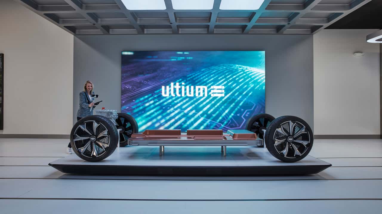 General Motors’ EV Battery Cell Production Overtakes Tesla: Report ...