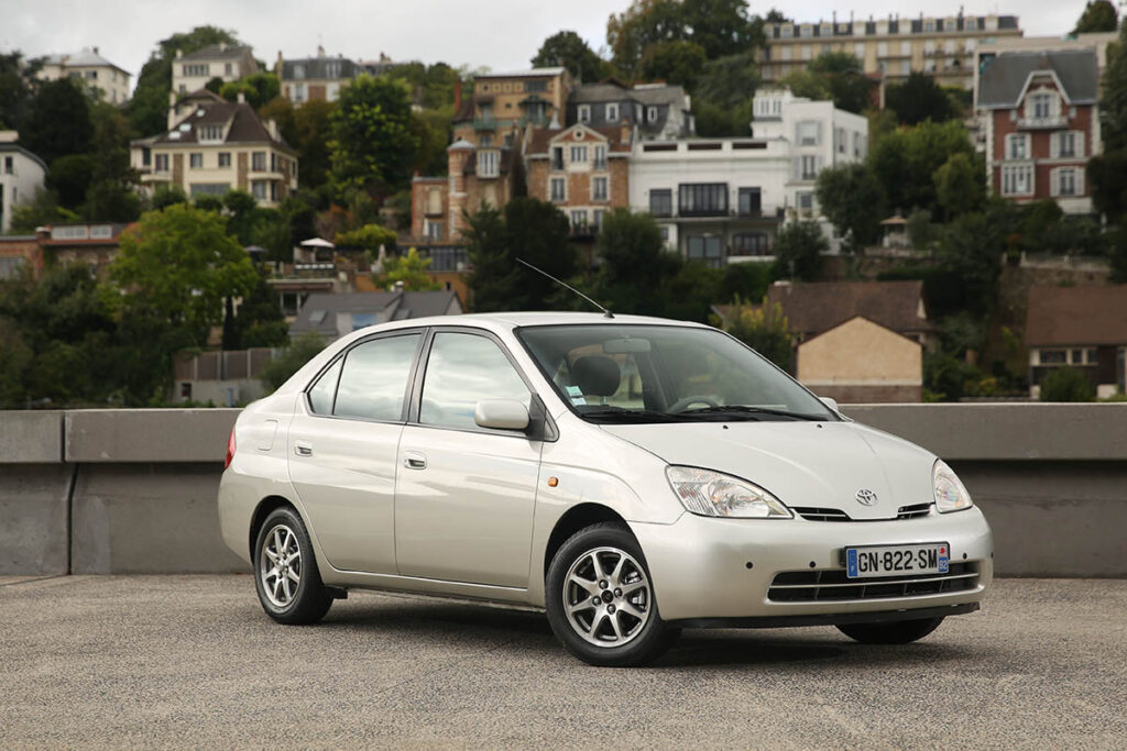 Essai rétro – Toyota Prius 1 : elle a toujours eu raison ! – evearly ...